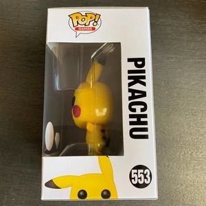 Funko | Toys | Funko Pop Pokemon Diamond Waving Pikachu 553 Gamestop ...